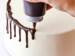 how to make cake dripping